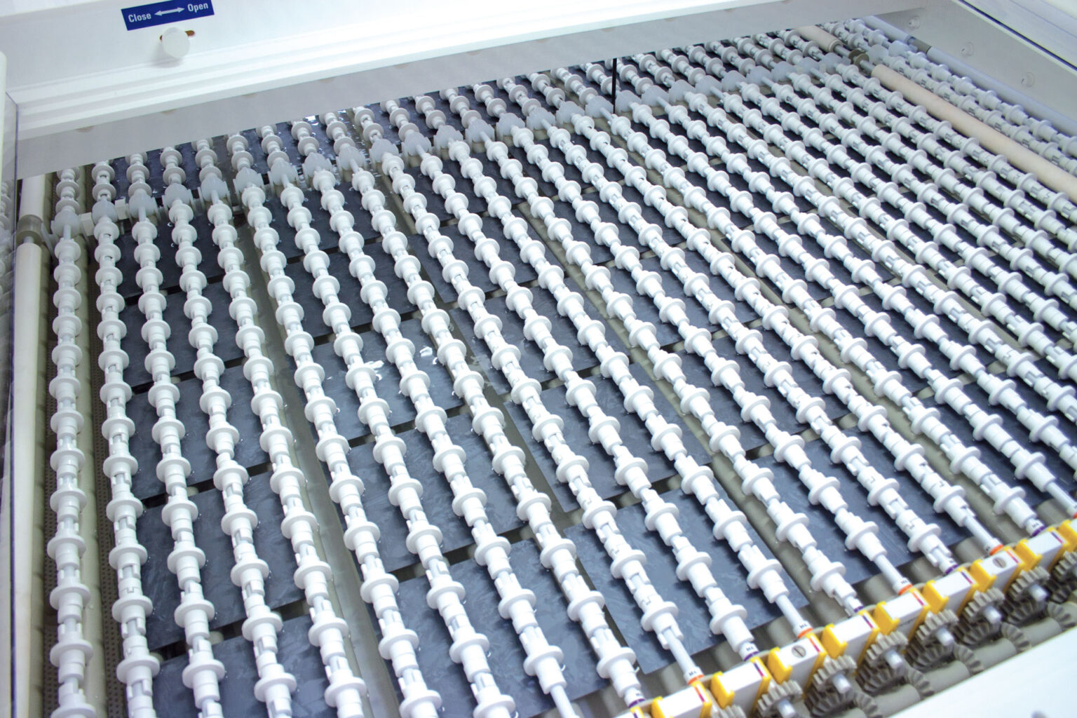 Poly Silicon and BSG Etching | SCHMID Group